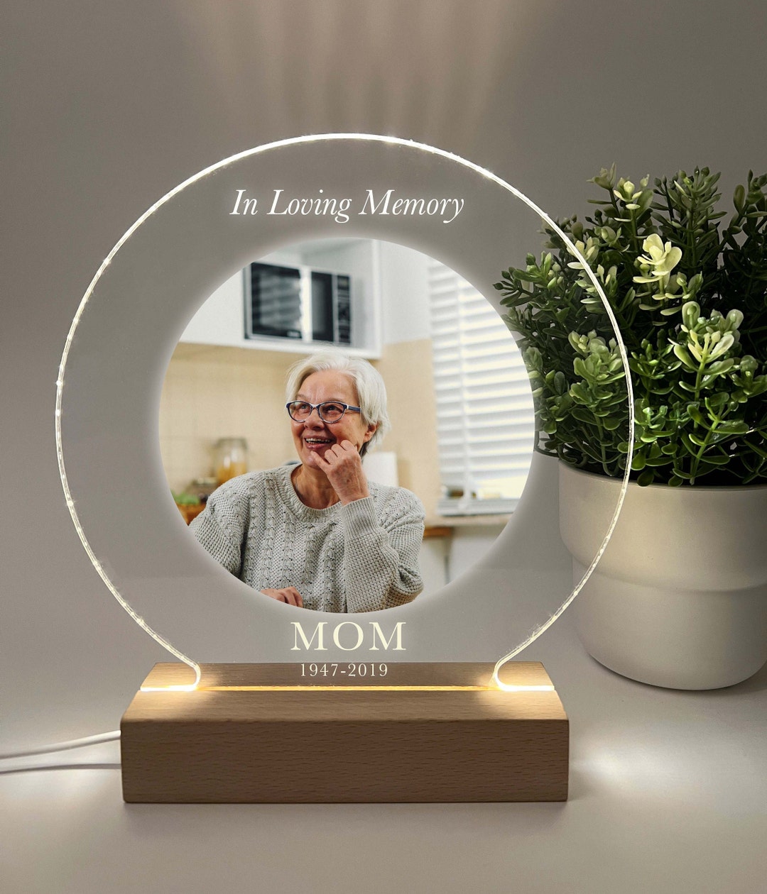 Custom Personalized Photo LED Wood Stand Room Night Light up Table Lamp ...