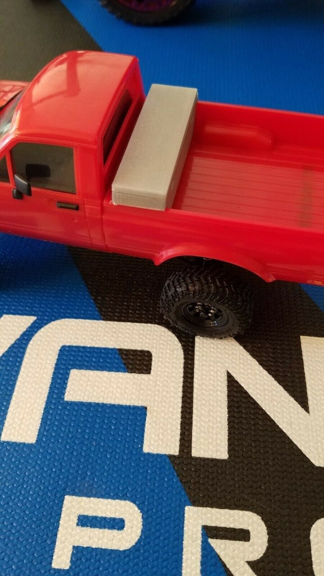 RC4WD 1/24 Scale Micro TF2 Trailfinder 2 Working Toolbox Scale RC ...