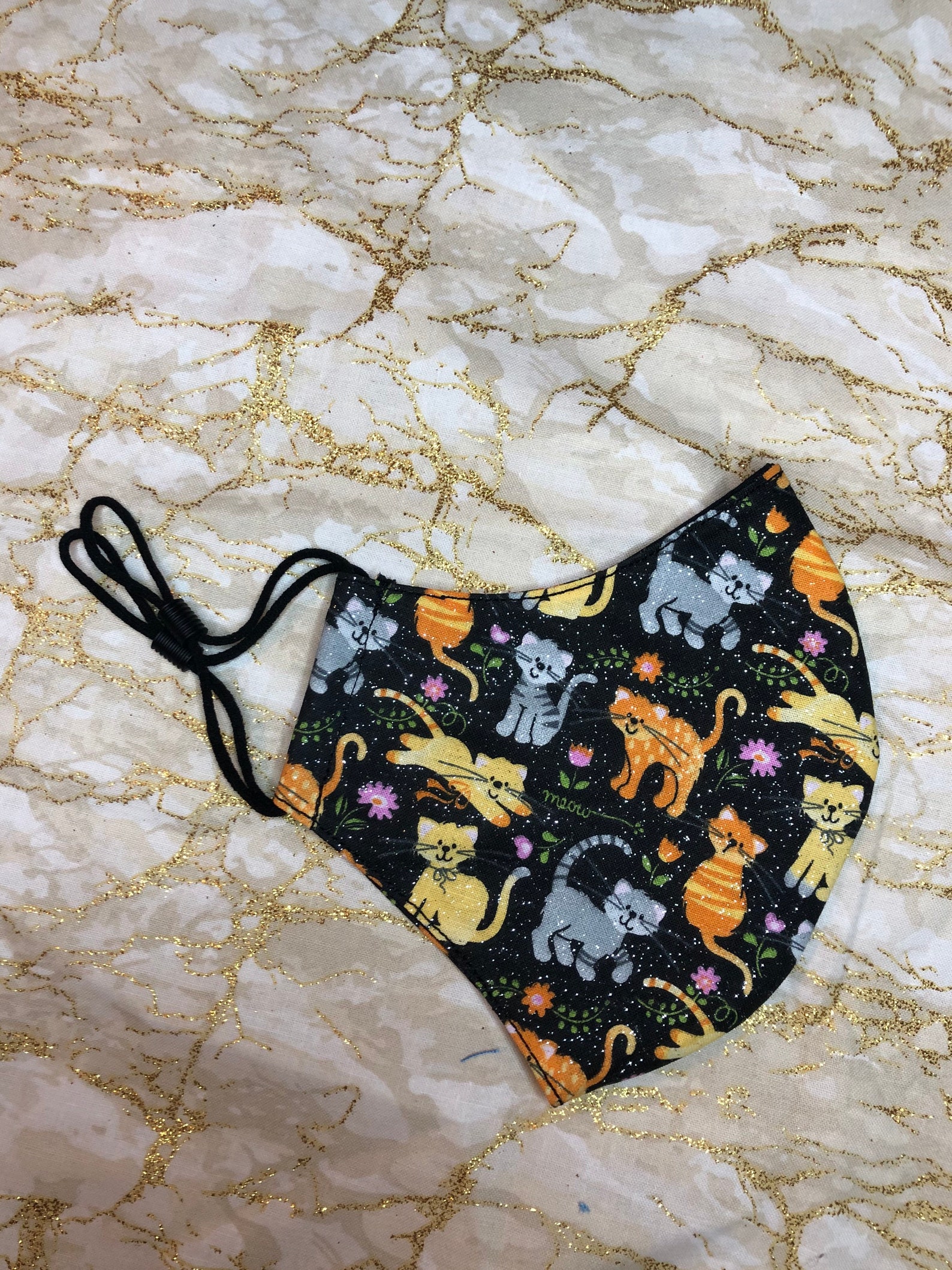 Cat Lovers Adjustable Fabric Face Mask, Washable and Reusable Face ...