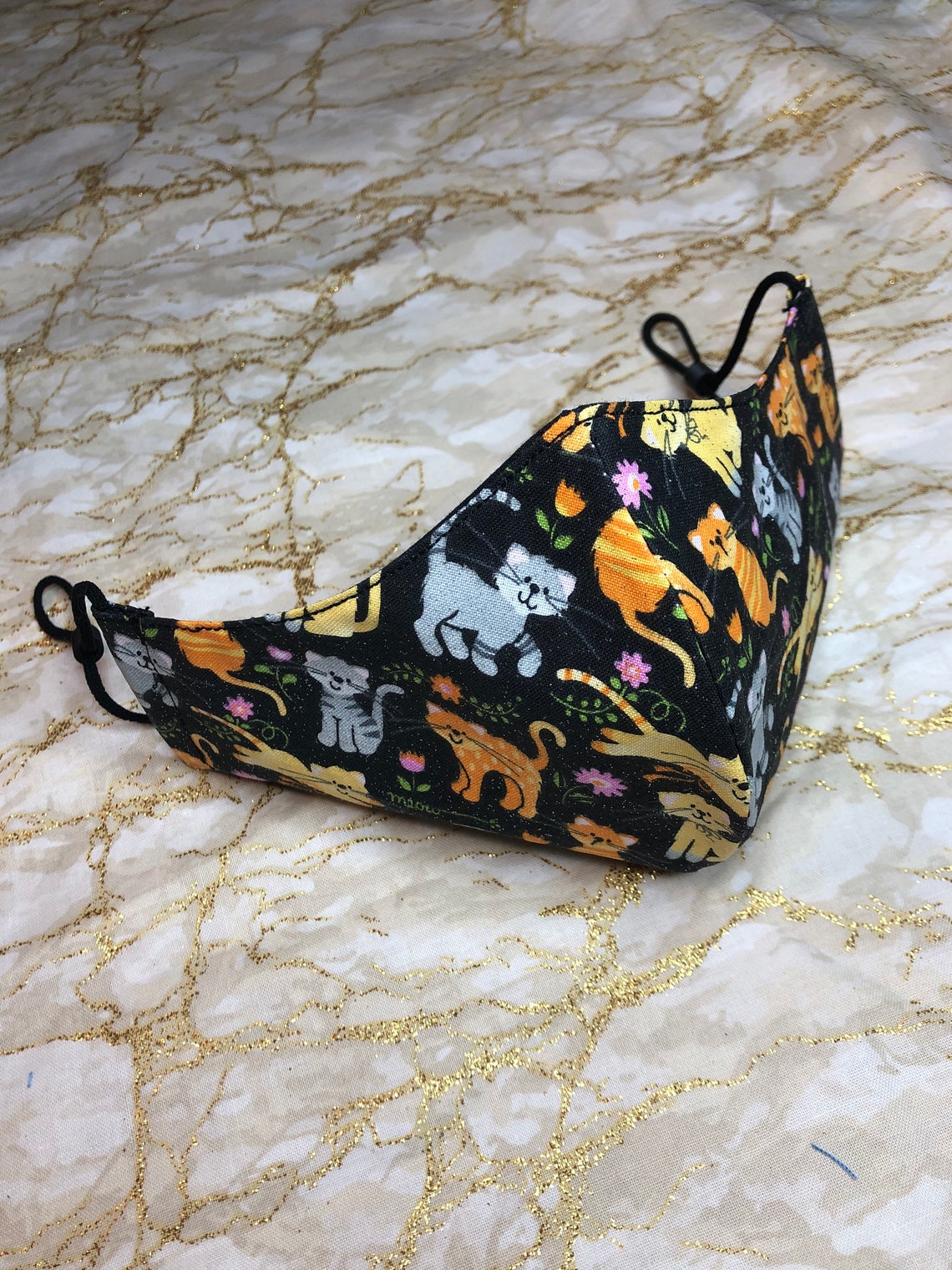 Cat Lovers Adjustable Fabric Face Mask, Washable and Reusable Face ...