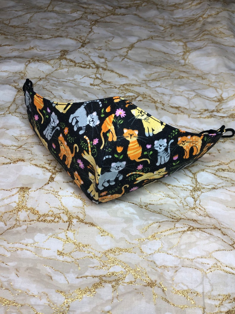Cat Lovers Adjustable Fabric Face Mask, Washable and Reusable Face ...