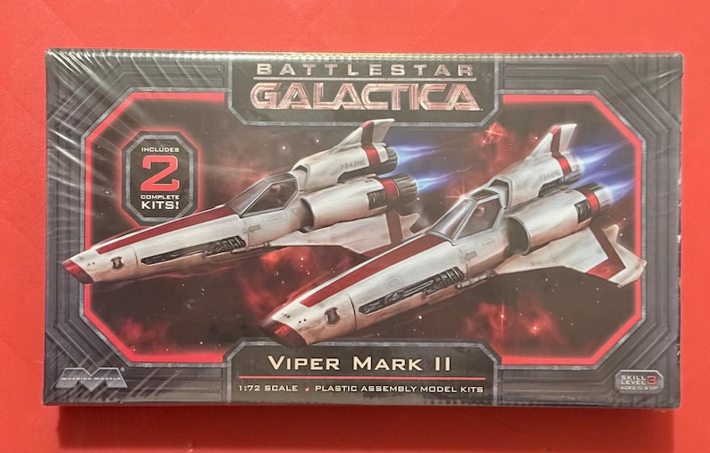 Viper Mark II Battlestar Galactica Model Kit | 1/72 Scale Moebius Kit ...