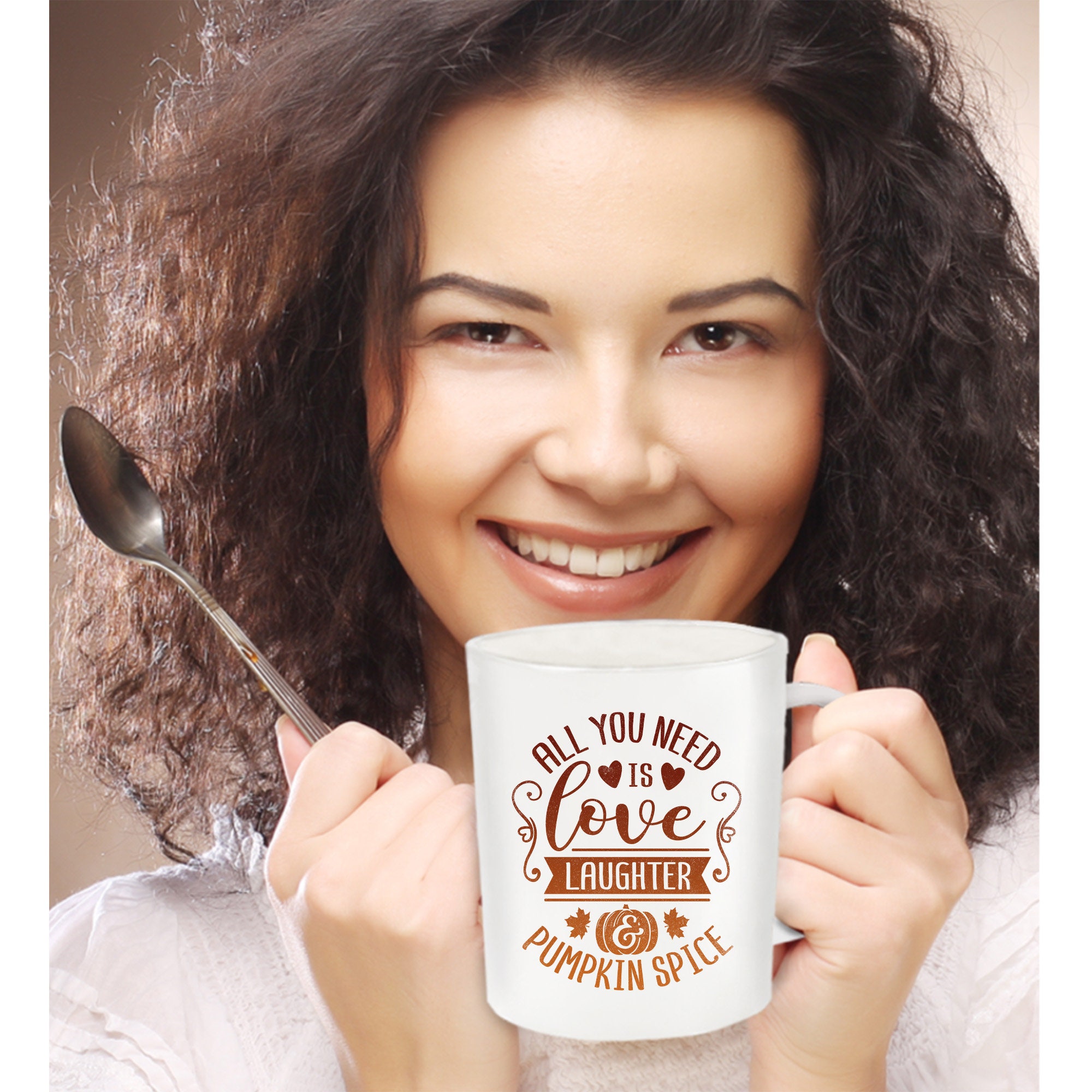 Taza de otoño todo lo que necesita es amor risas y calabaza - Etsy México