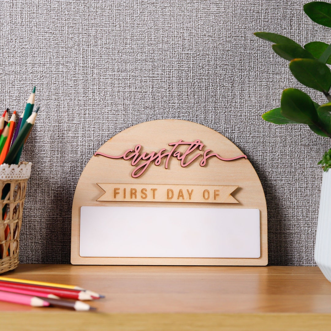 Kid Back to School Photo Prop, Personalized School Wooden Sign ...