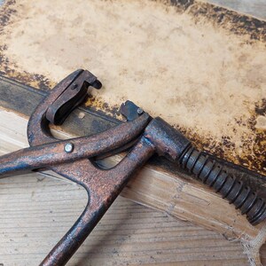 Old Leather Punch Tool Leatherworking Craft Tool - Etsy