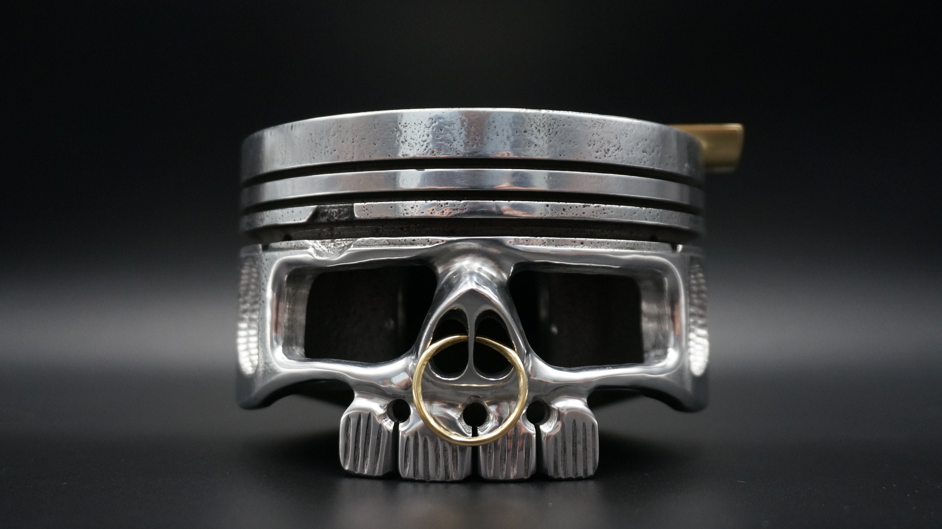 Skull Piston Carving