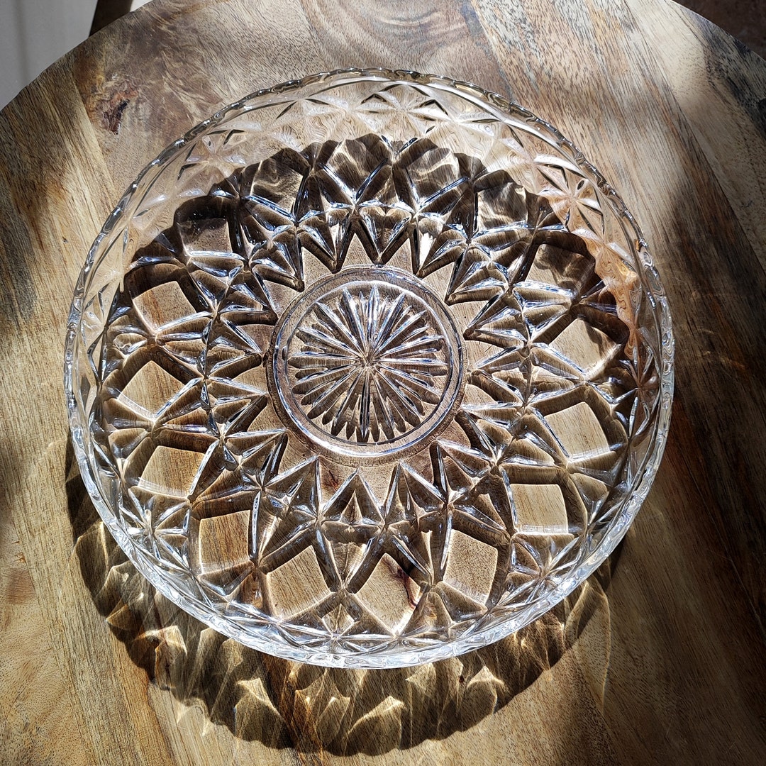 Vintage Round Large Glass Plate, Serving Pressed Glass Plate, Tray ...