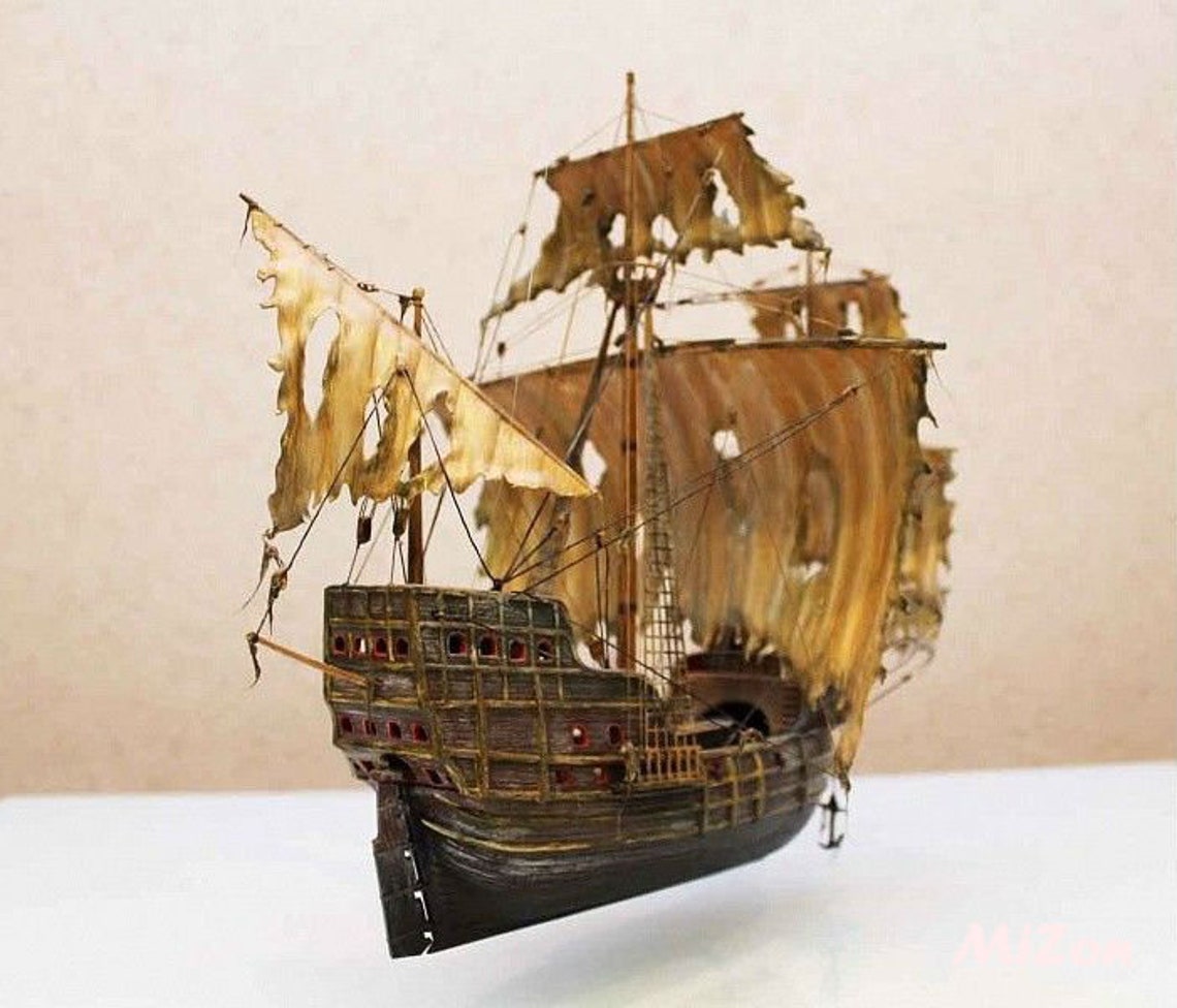 Ship Flying Dutchman Model Kit 1/100 Bateau de Zvezda 9042 | Etsy