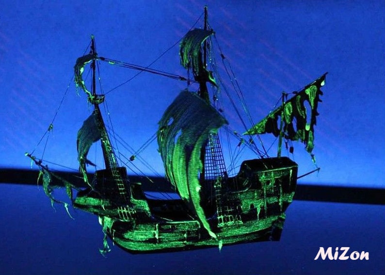 Ship Flying Dutchman Model Kit 1/100 Boat of Zvezda 9042 | Etsy