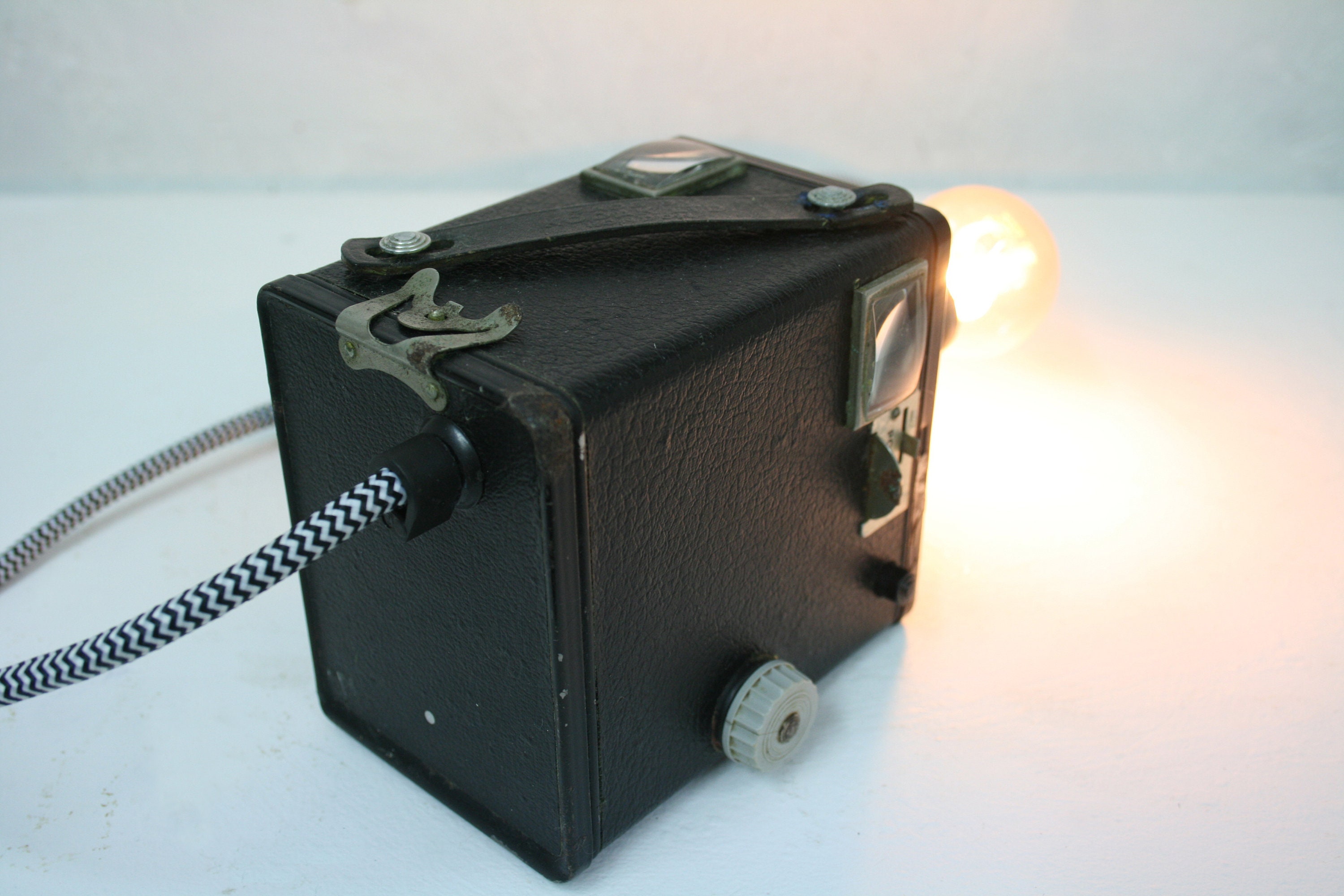 1900s Brownie Kodak Pinhole Camera - Bespoke Vintage Camera Lamp ...