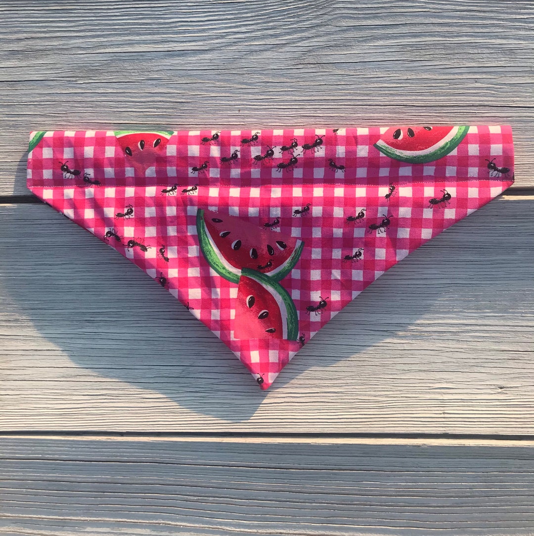 Picnic Table Bandana Snap on or Over the Collar - Etsy