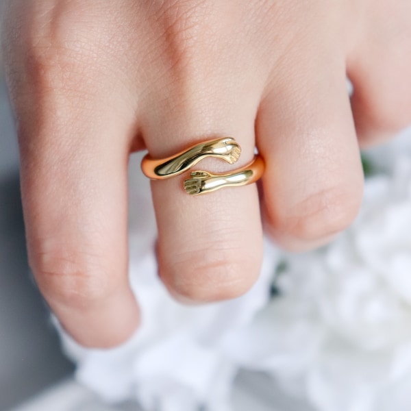 Hug Ring Gold - Etsy