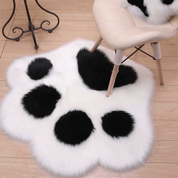 Paw Rug - Etsy
