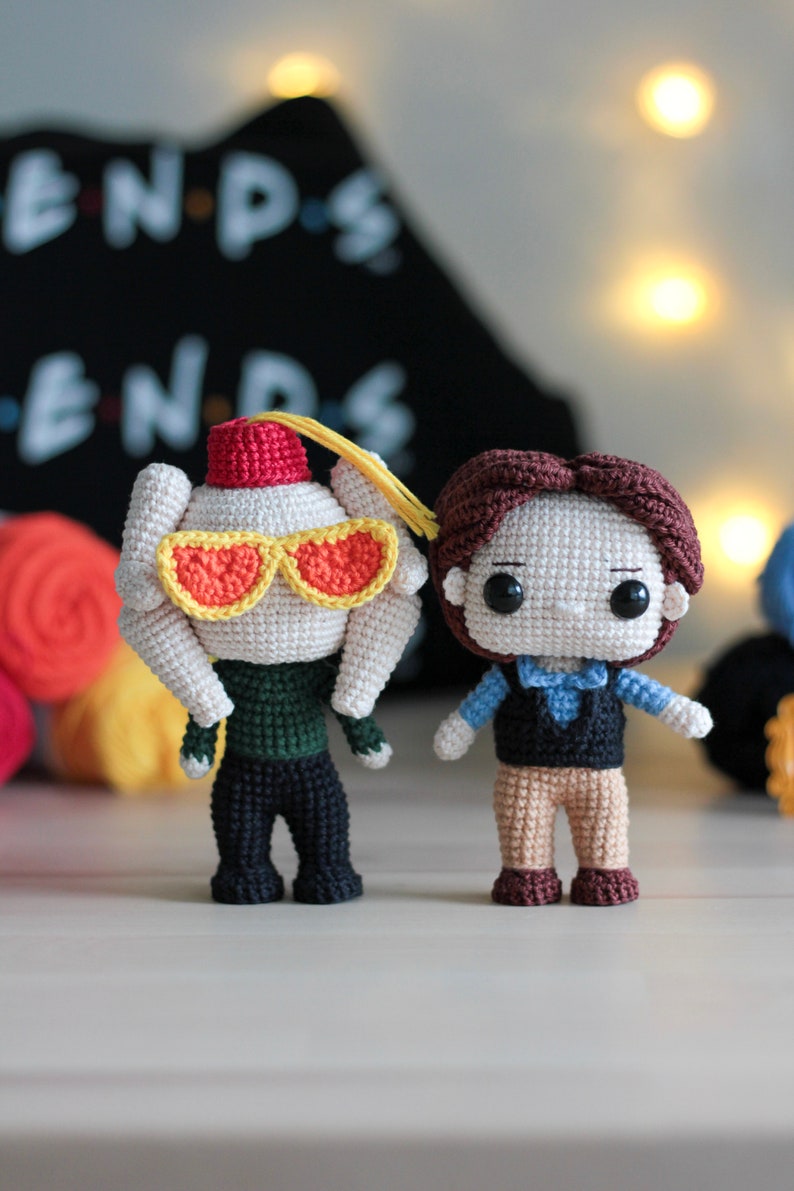 AMIGURUMI PATTERN Chandler & Monica From Friends | Crochet Pattern ...