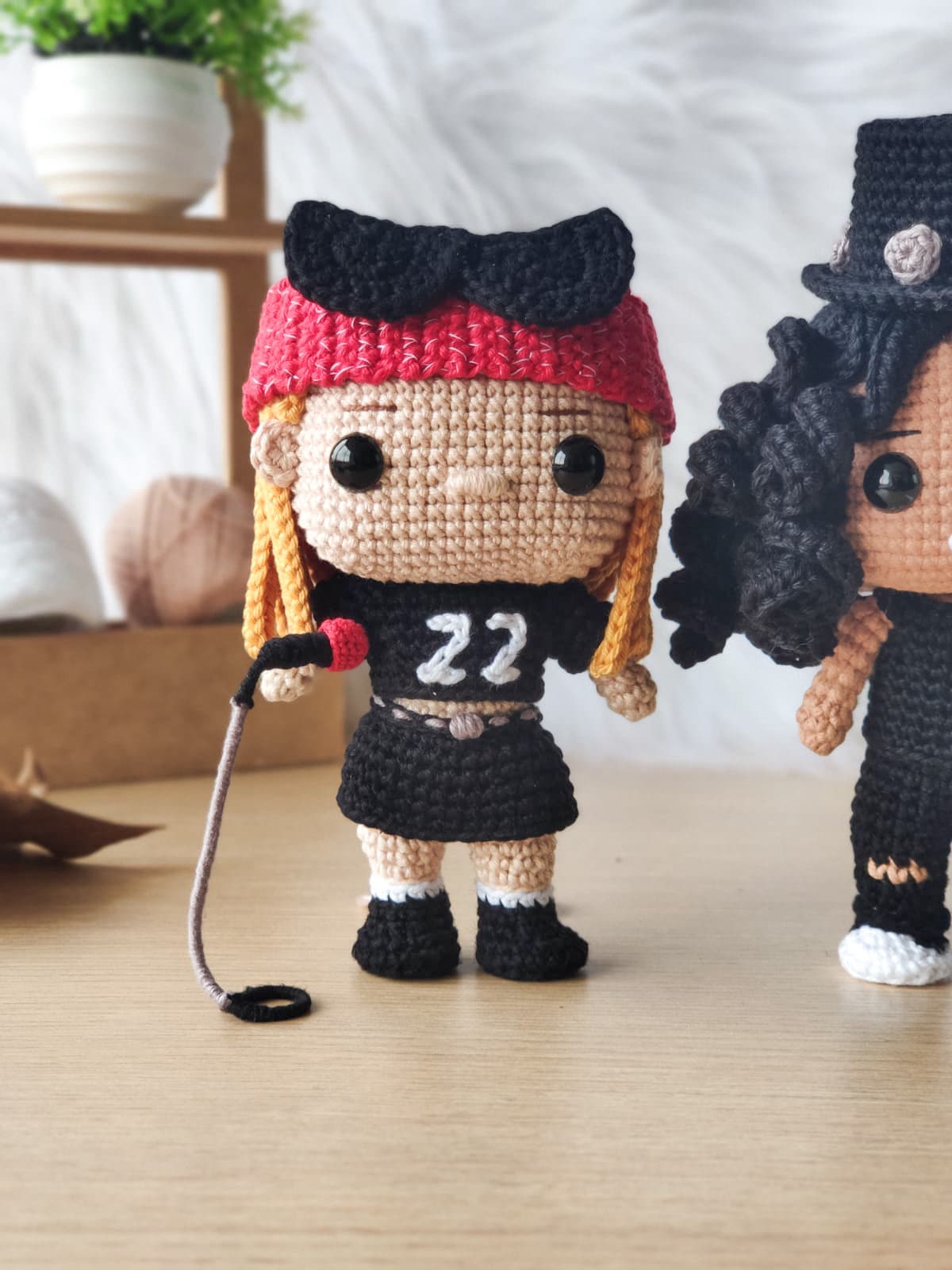 AMIGURUMI PATTERN Guns N' Roses Crochet Pattern Axl - Etsy UK