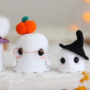 AMIGURUMI PATTERN Ghosts Crochet Pattern | Halloween Family Ghosts 3 ...