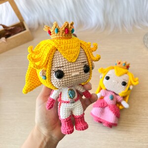 AMIGURUMI PATTERN Princess Peach Crochet Patterns | Super Mario ...