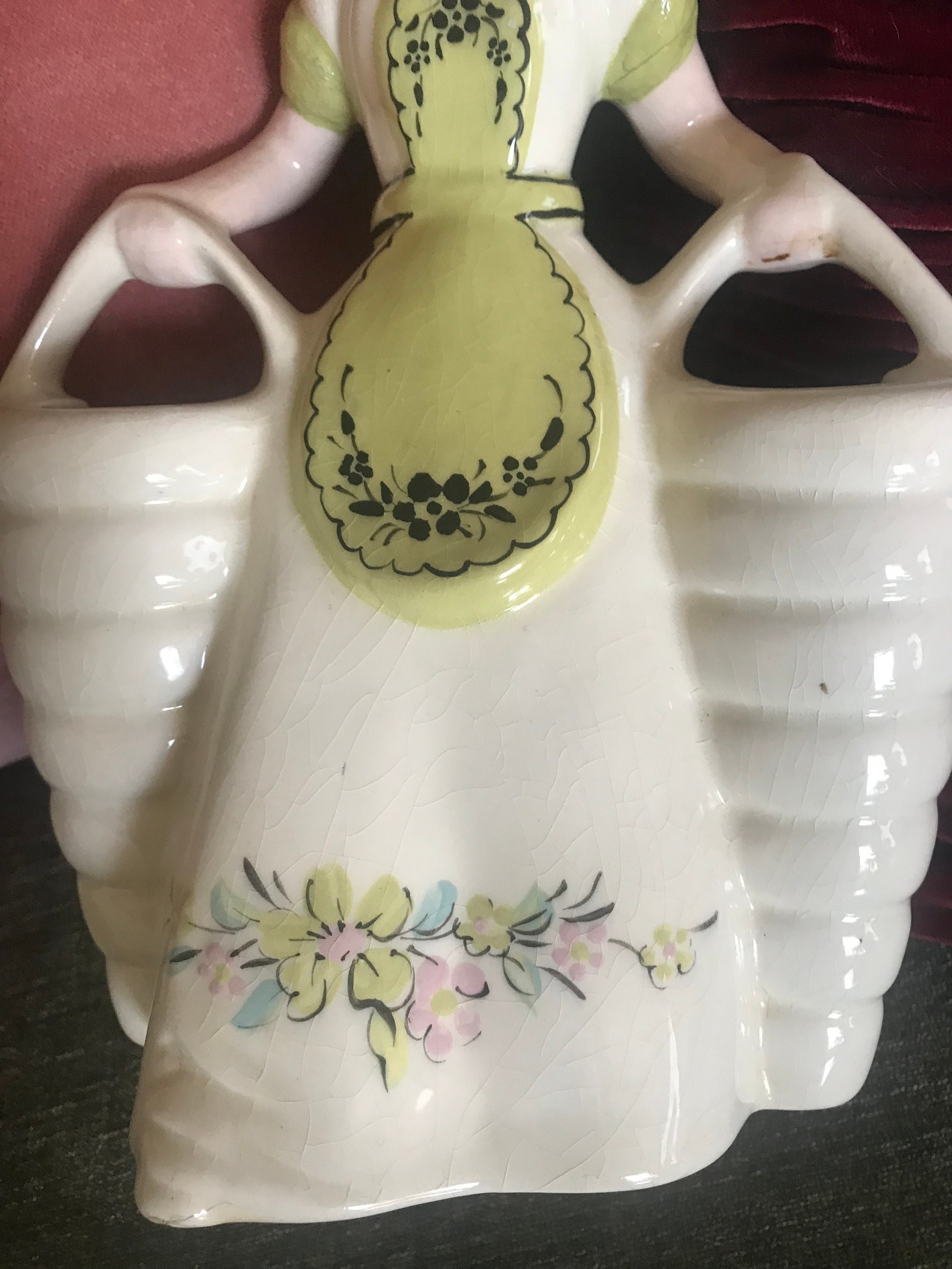 ADORABLE 1940's Weil Ware of California Lady With Baskets Chartreuse ...