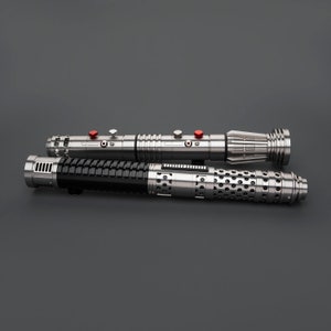 Darth Maul - the Clone Wars Lightsaber Replica With Removable Blade ...