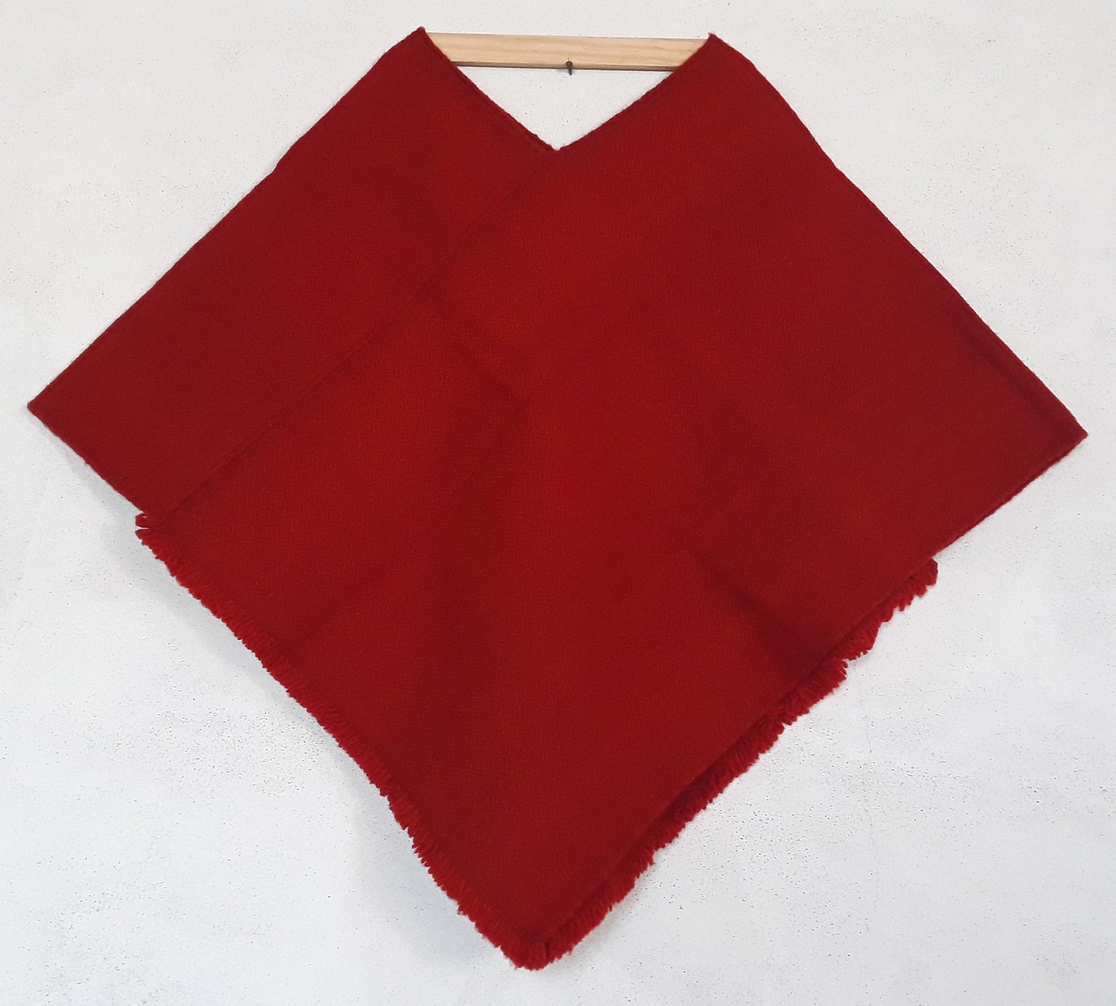 Poncho Unisex, color Rojo, talla: Grande. - Etsy México