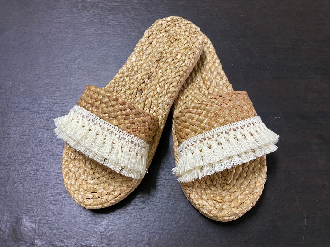 Beach Sandals, Bohemian Slippers , Hotel Sandals, Shell Sandals, Straw ...