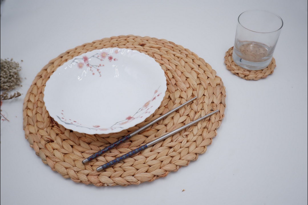 37.5cm (15 Inches) Natural Grass Placemats and Coasters Round Placemats ...