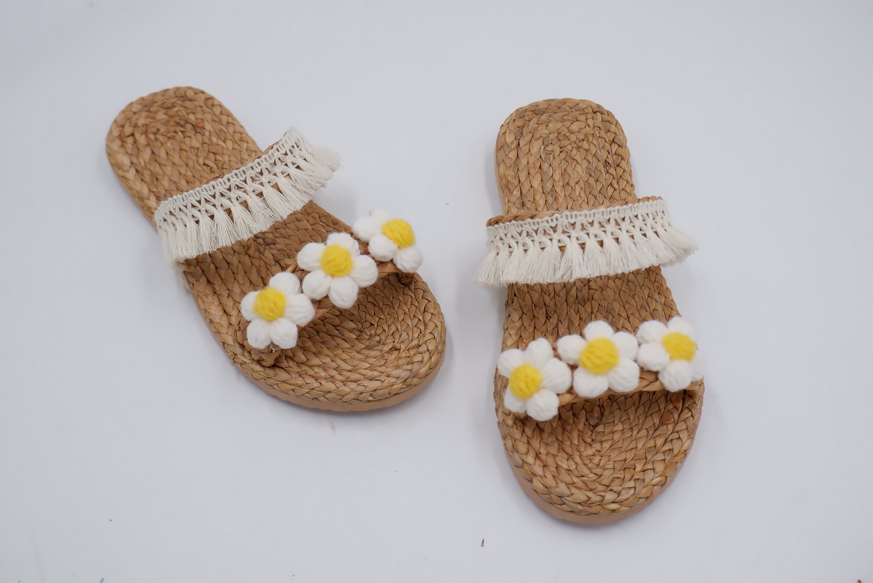 Flower Sandals Beach Sandal From Water Hyacinth - Etsy