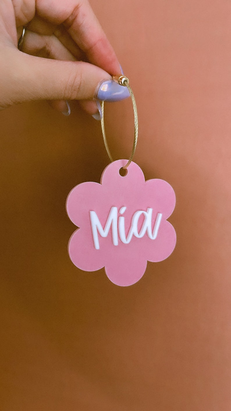 Personalized Daisy Acrylic Name Tag: Kids Backpack Keychain - Etsy