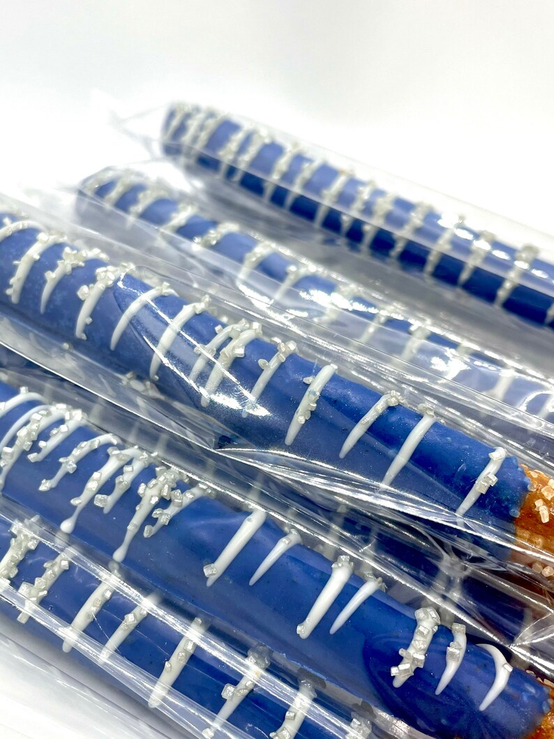 Blue Silver Winter Wonderland Theme Chocolate Covered Pretzel Rods & Oreos Perfect for Parties ...