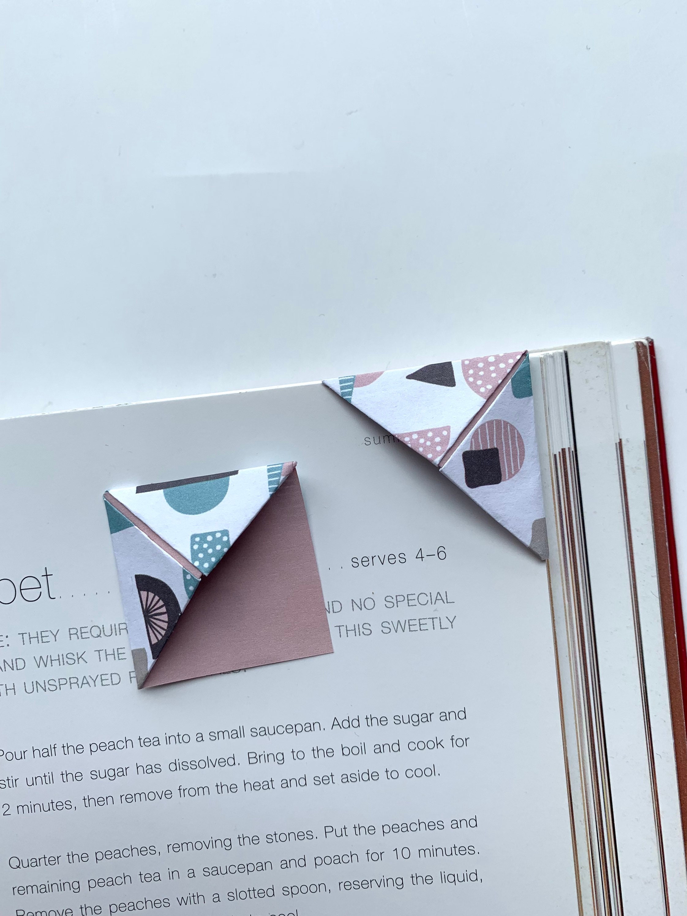 Paper Corner BOOKMARKS, Page Corner Bookmark, Page Corner - Etsy UK