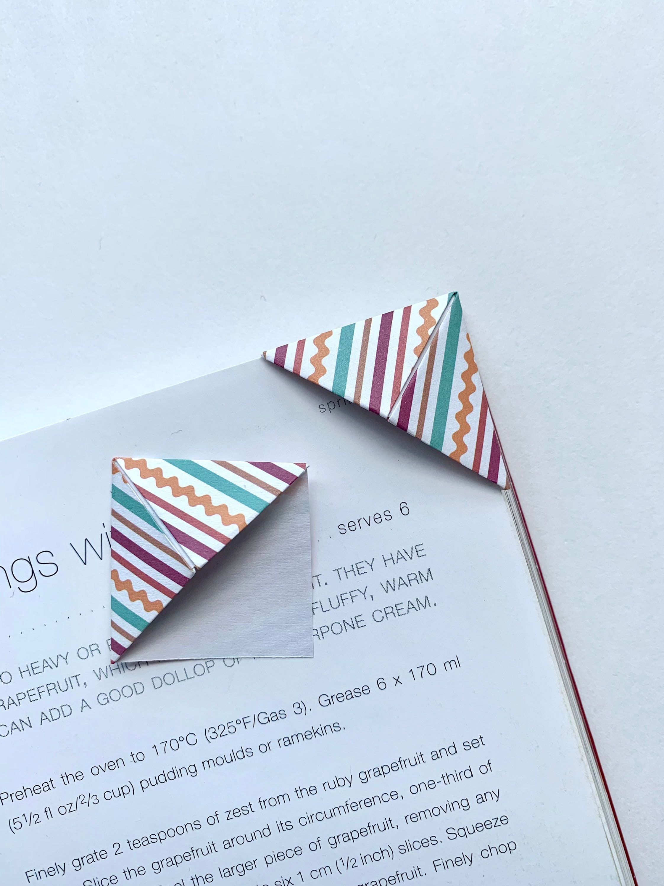 Paper Corner BOOKMARKS, Page Corner Bookmark, Page Corner - Etsy
