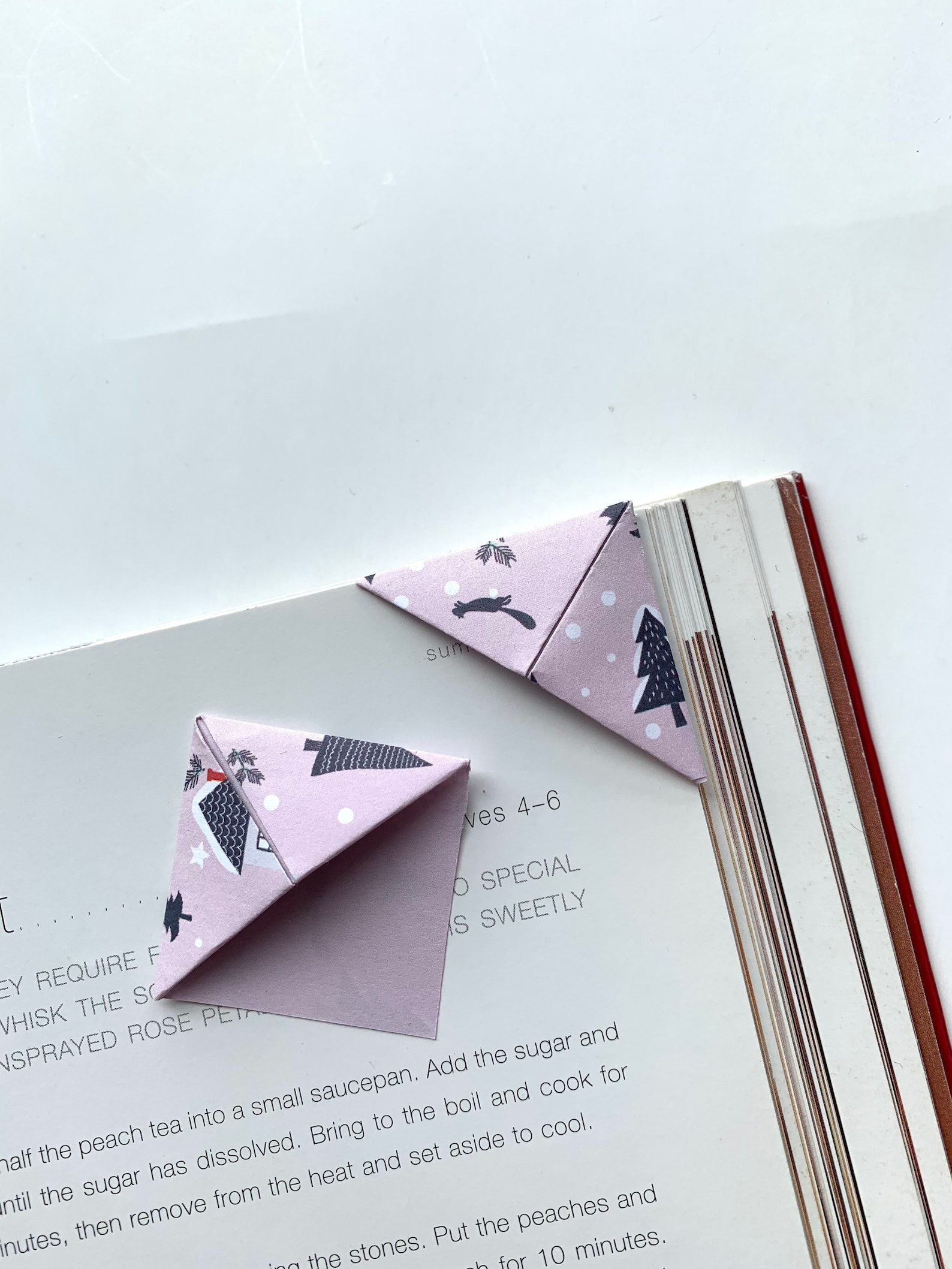 Paper Corner BOOKMARKS, Page Corner Bookmark, Page Corner - Etsy UK