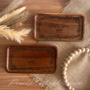Personalized Wedding Wooden Tray, Engraved Wreath Couple Valet Tray ...