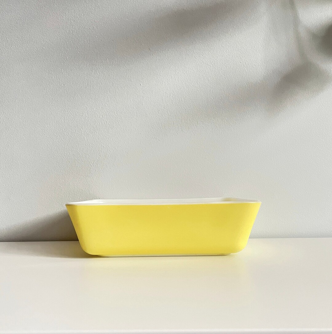 Vintage Pyrex Yellow 0503 B-25 Refrigerator Casserole Dish Retro Pyrex ...