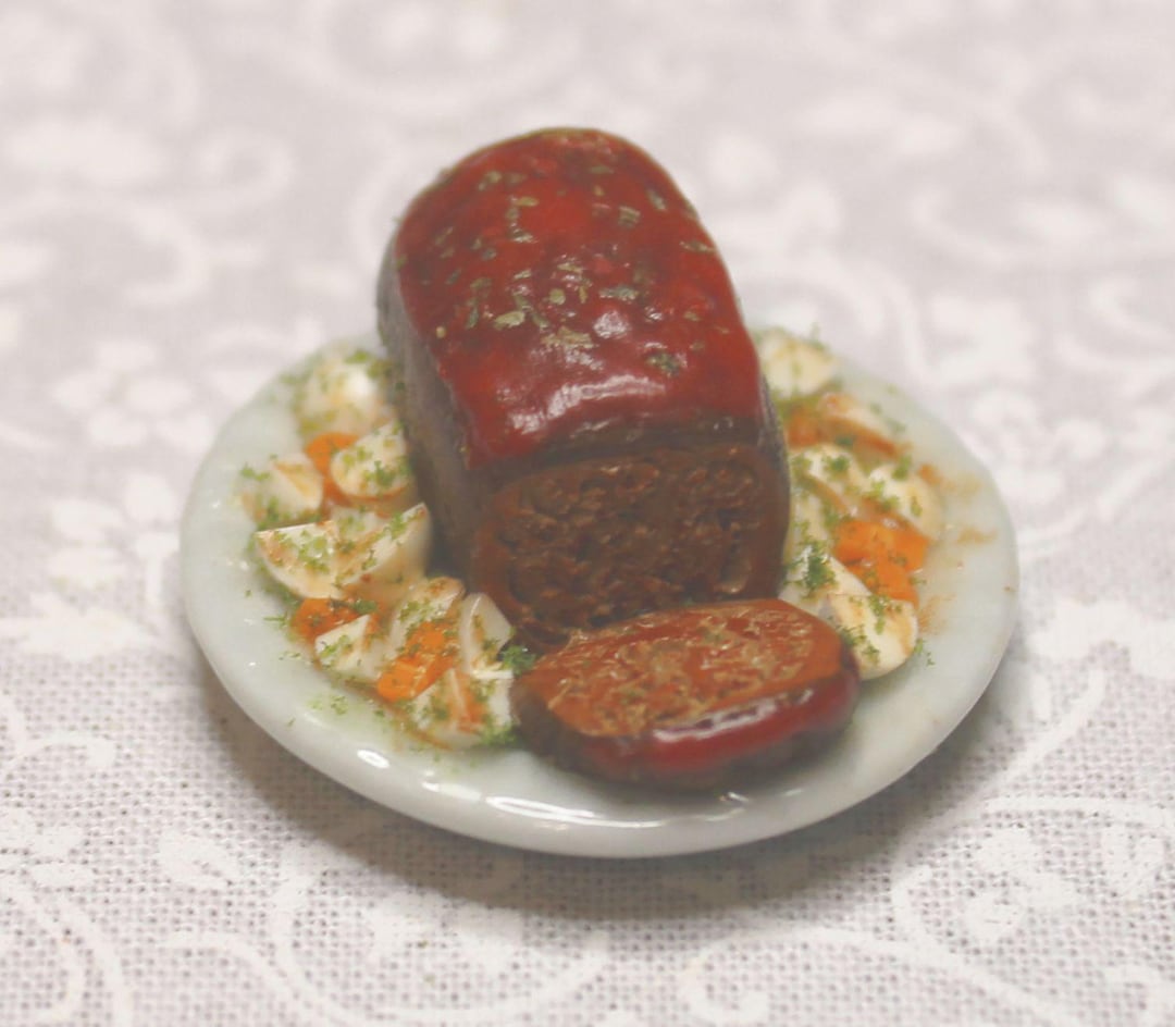 Small Meatloaf, 1:12 Scale, One-inch Scale Model of a Meatloaf Made in ...