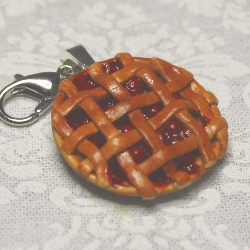 Key Chain Pie - Etsy