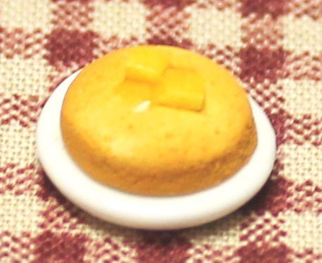Cornbread Half Scale; 1:24 Scale; Buttered Cornbread; Realistic ...