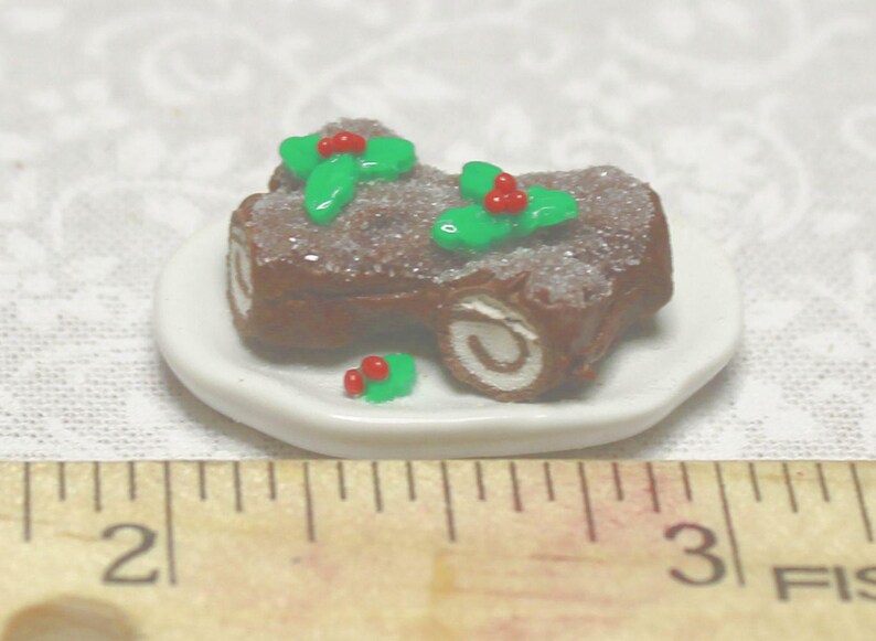 New! Half-scale Yule Log Christmas Cake; 1:24 Scale; Holiday Foods ...