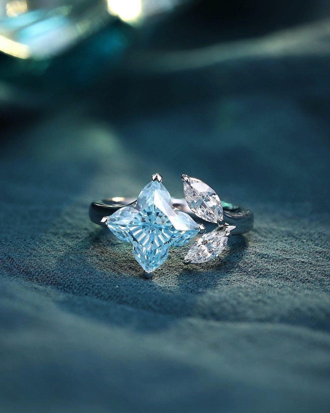 Disney Ariel Mermaid Tail Ring, Fancy Tail Shape Ring, Aquamarine ...