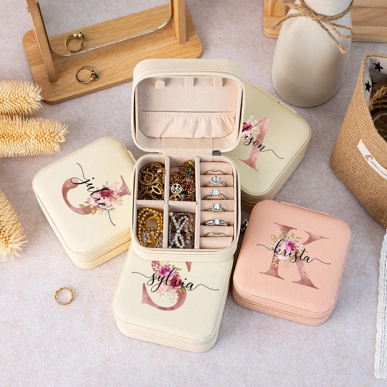 Personalized Floral Initial and Name Jewelry Box, Custom Travel Jewelry ...