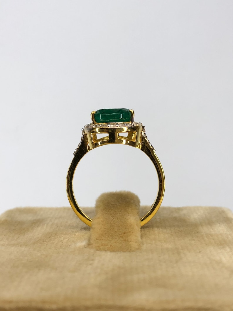 Oval Emerald Engagement Ring in 14K/ Yellow Gold, Emerald Oval Cut Ring ...