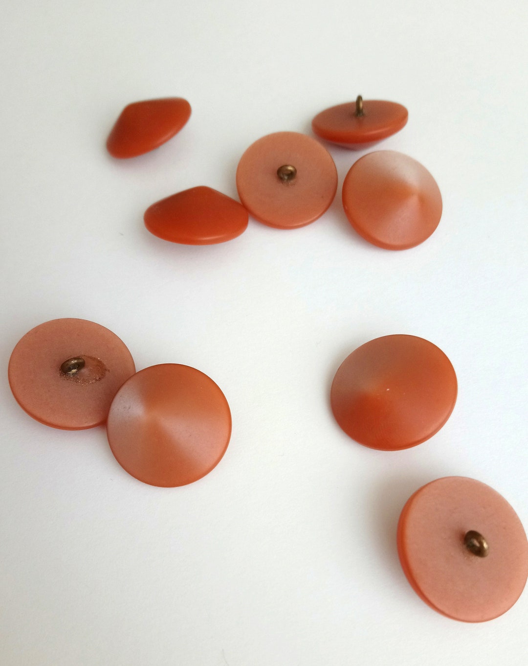 Set of 9 Vintage Plastic Round Orange Triangular Buttons Satin Effects ...