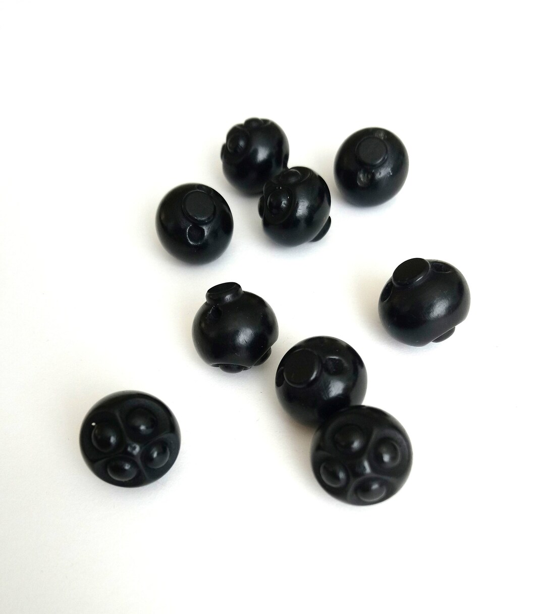 Set of 9 Vintage Carved Black Lucite Round Ball Buttons - Etsy UK