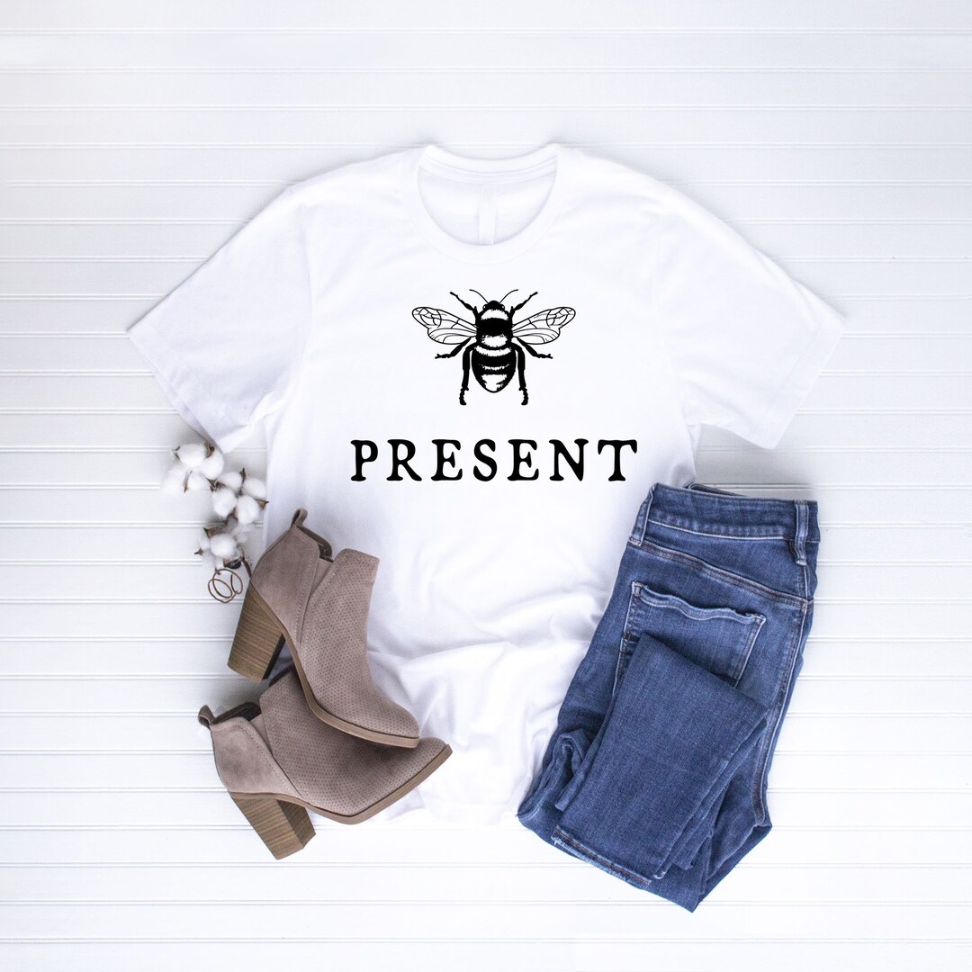 Bee Present Svg, Png, Dxf, Eps, Png, Be Kind Bee Kind, Cut File, Cricut ...