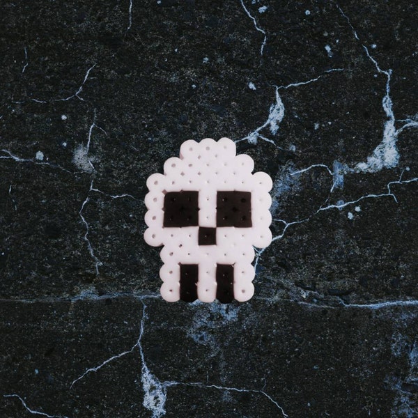Perler Bead Skull - Etsy