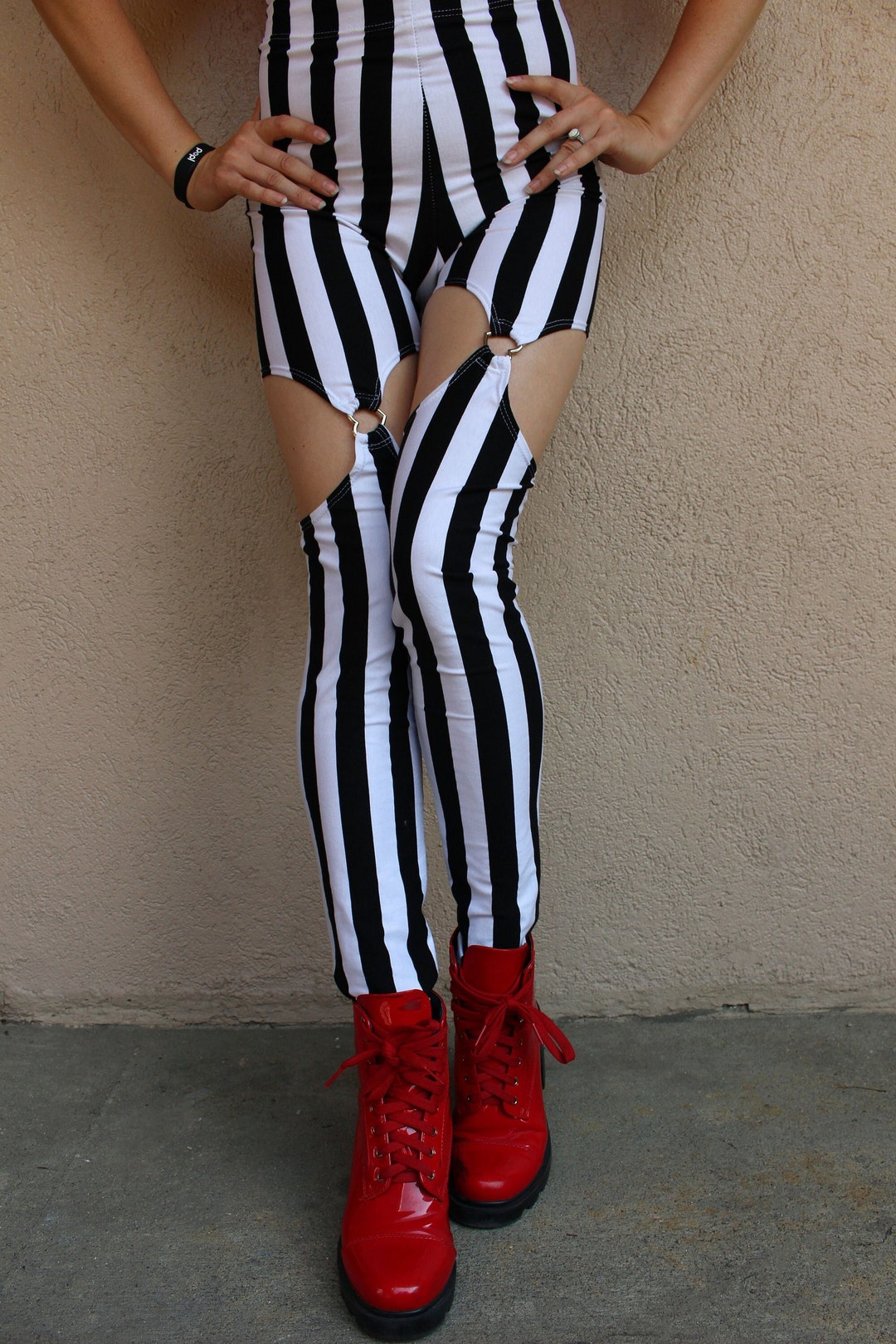 Heart Strings Circus Garter Leggings - Etsy
