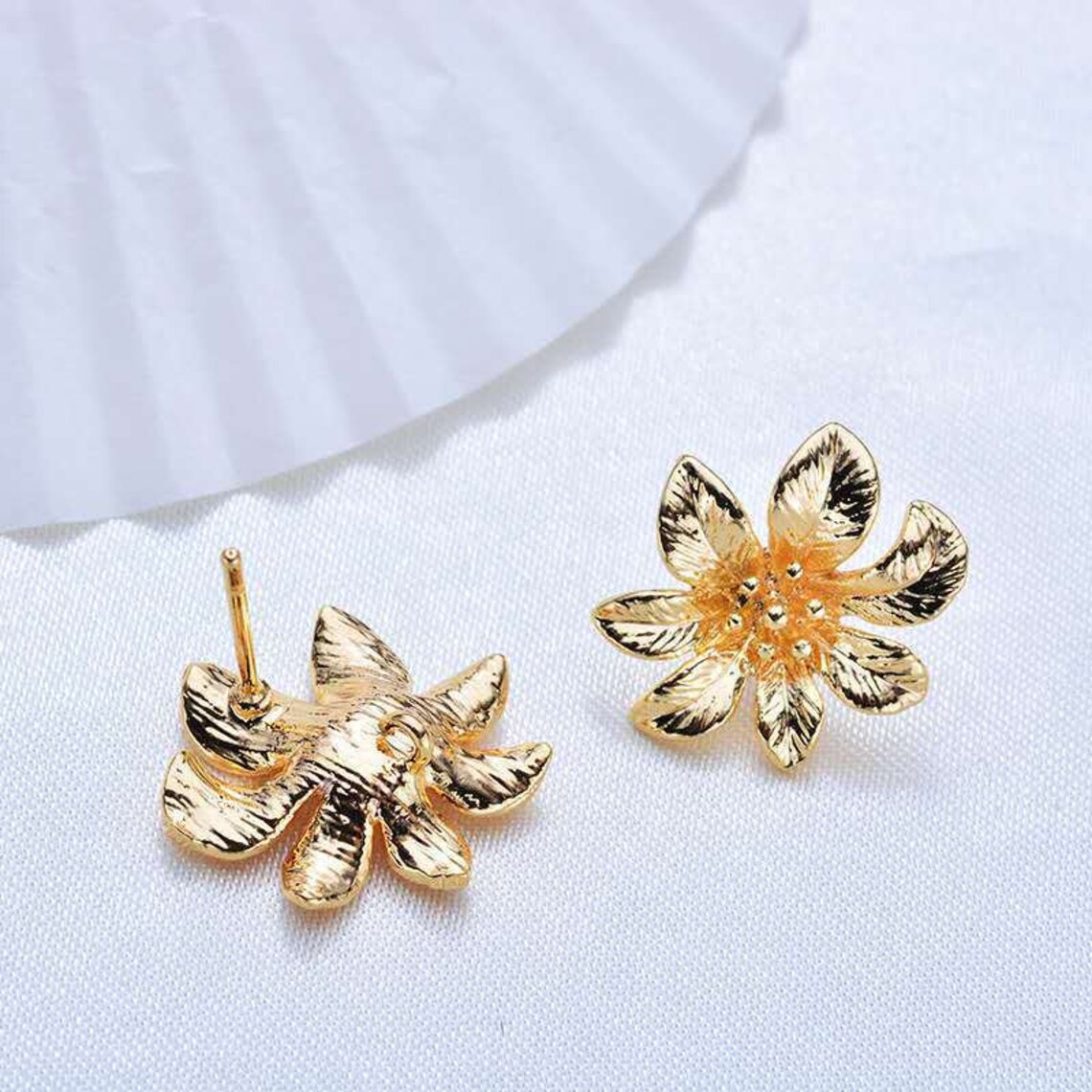 10 pcs Gold Earring Stud with Loop Flower Design Earring | Etsy