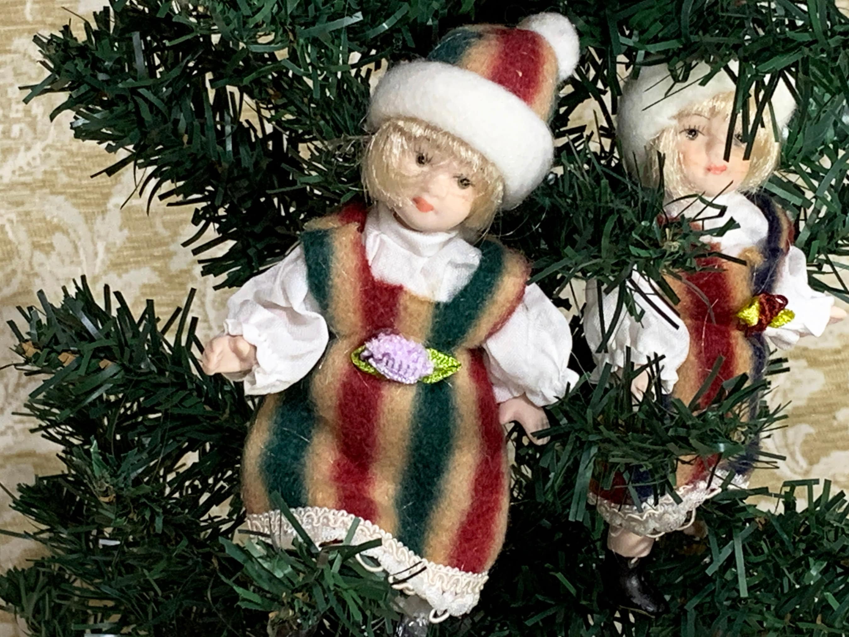 Set of 5 Miniature Porcelain Dolls Christmas Tree Ornaments Item 6 - Etsy