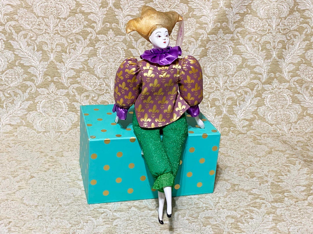 Vintage “sugar Loaf Classiques Toys” Shelf Sitter Jester Clown Doll - Etsy