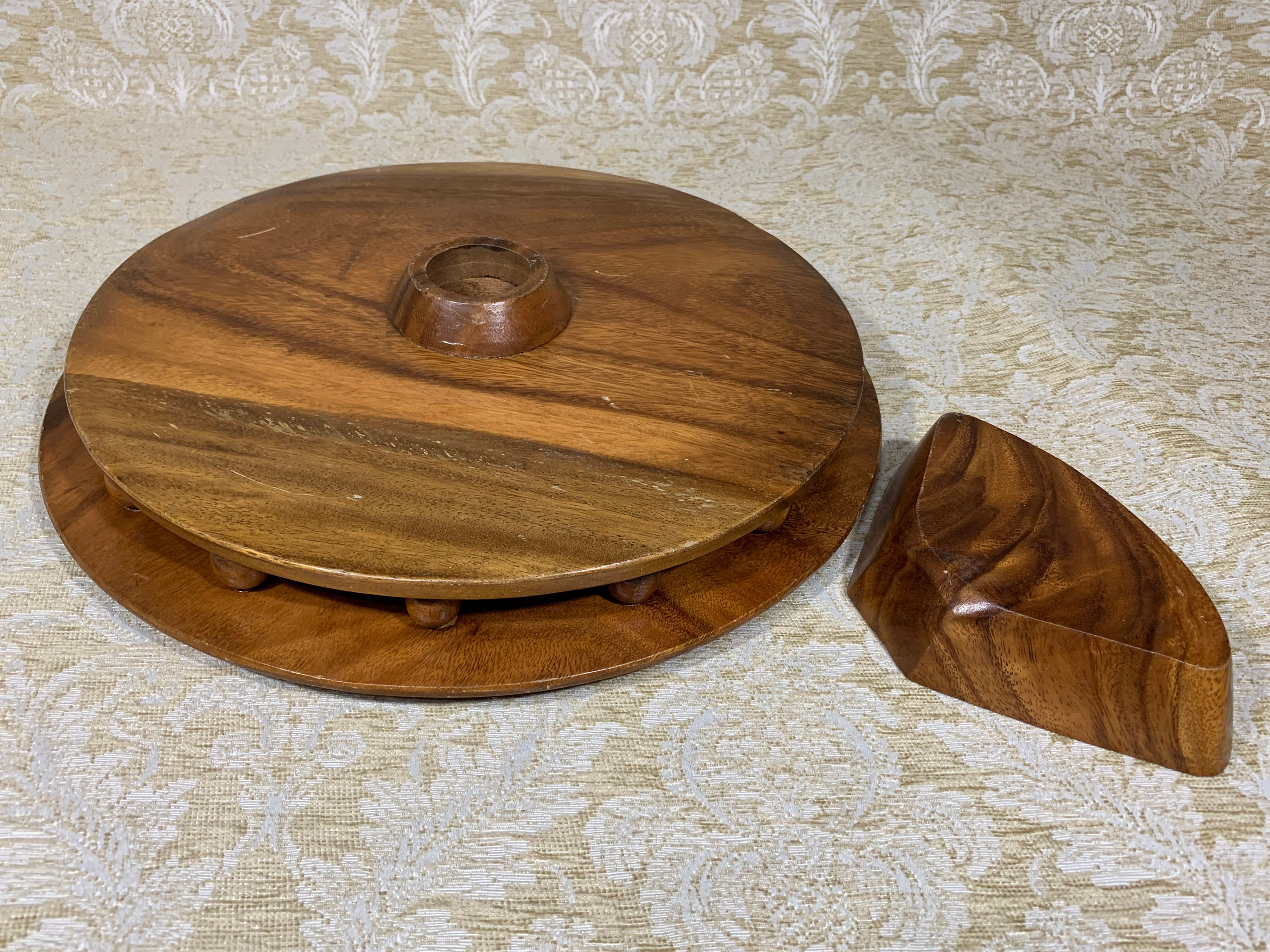 Large Vintage Wooden Lazy Susan Featuring Hand Carved Village - Etsy